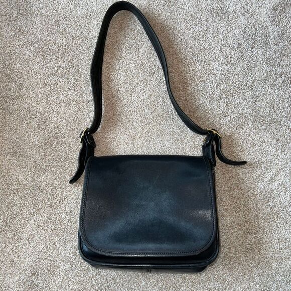 Coach | Bags | Vintage Coach Legacy Crossbody Messenger Flap Top Black ...